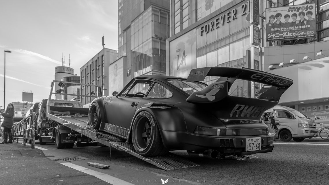 RAUH-Welt BEGRIFF – Explosive Curiosity